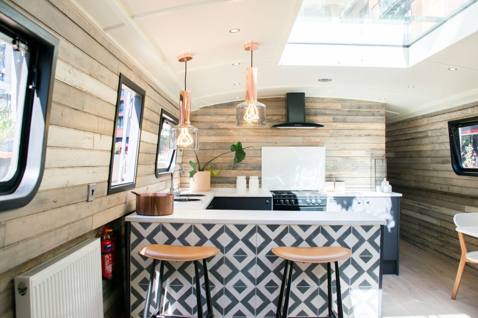 The Boathouse London | boutique hotel barge Paddington, London