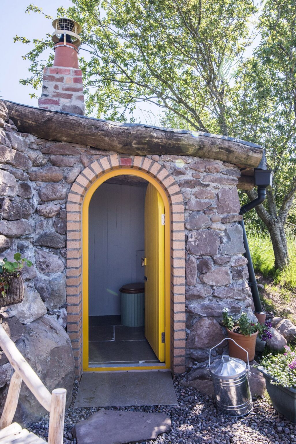 Craighead Round Door Howfs | quirky storybook holiday homes | Dunblane