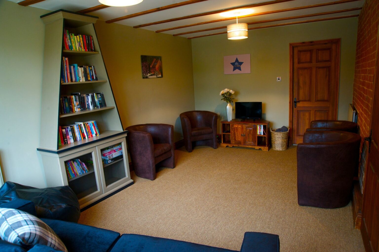 Copper Pot Barn | luxury barn conversion with hot tub Warwickshire