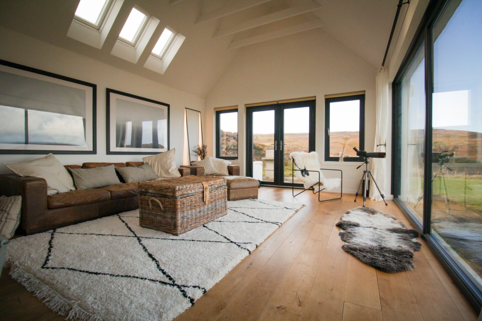 Milovaig House | remote clifftop retreat with hot tub | Isle of Skye