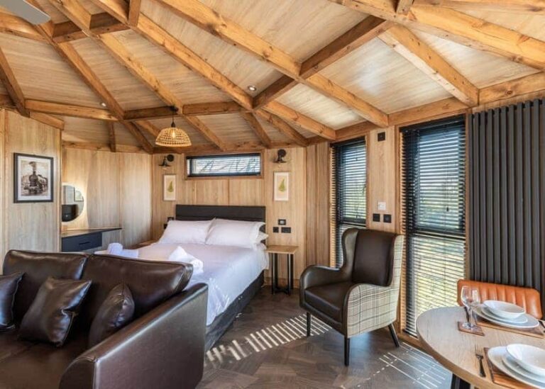 Hartington Treehouse | couples treehouse in the Peak District