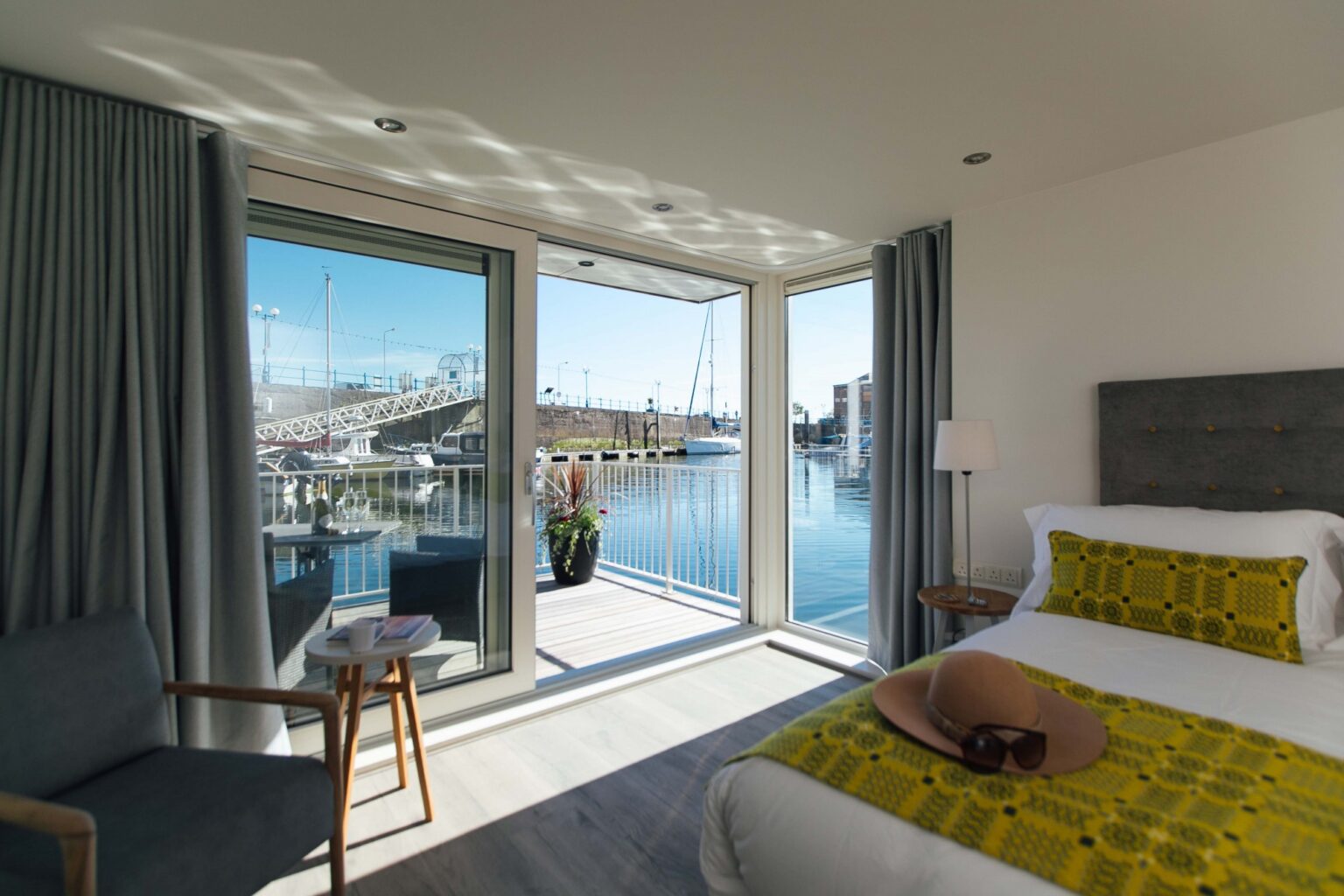 Floatel Cabins | four unique self-contained cabins on the water in ...