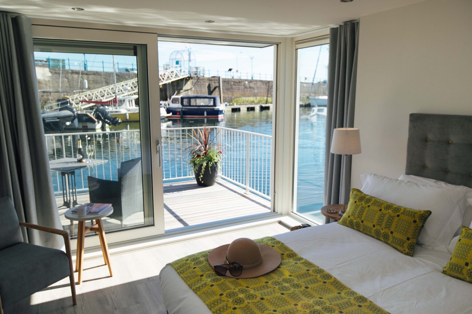 Floatel Cabins | four unique self-contained cabins on the water in ...