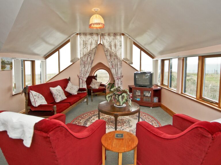Old Higher Lighthouse Branscombe Lodge | self catering | Dorset
