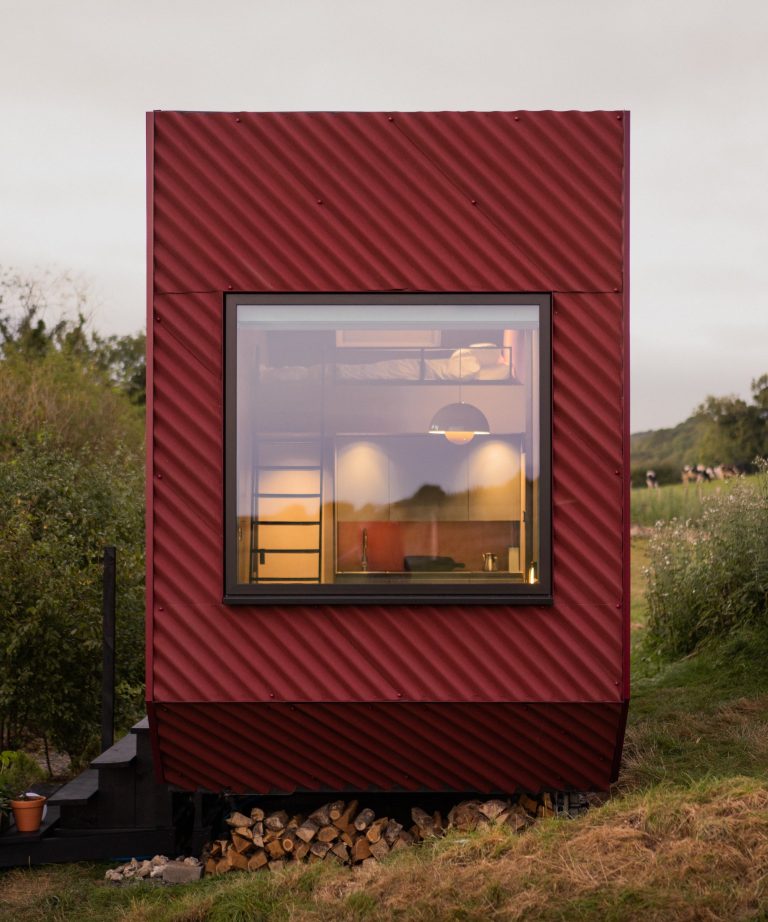 The Bide | architect designed cabin with hot tub | Dorset