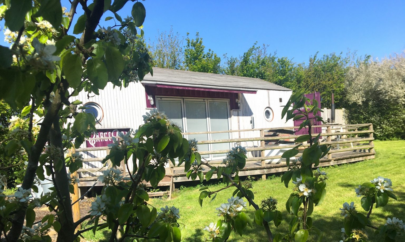 Lee Wick Farm Cottages and Glamping in St Osyth Essex