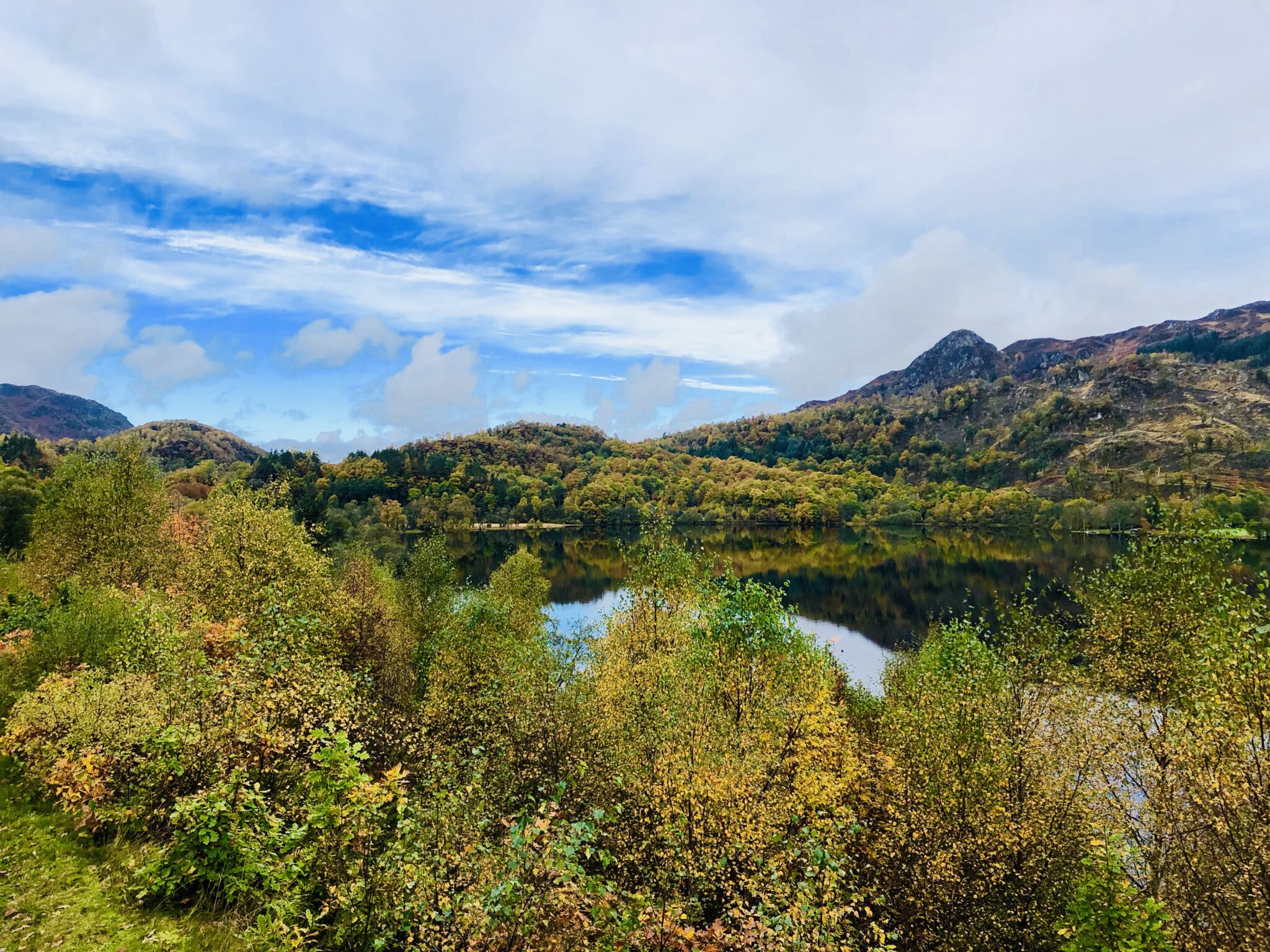 Loch Venachar Lodges pet family friendly hot tub lodges Perthshire