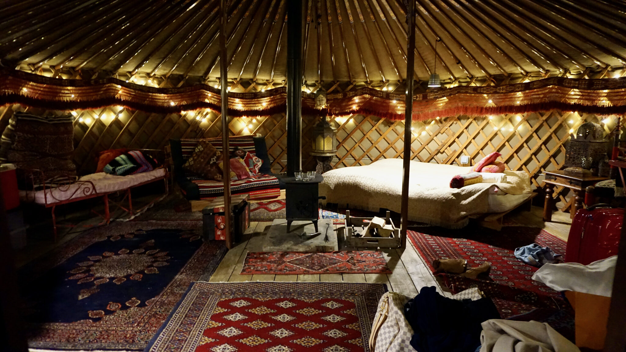 Forest Garden Shovelstrode | woodland yurts and cabin | Sussex