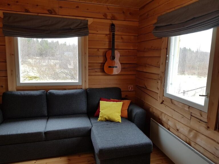 Lake Inari Mobile Cabins | cabins set at a scenic ice-lake in Finnish ...