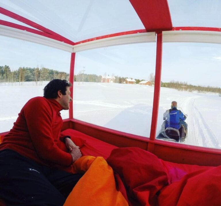 Lake Inari Mobile Cabins | cabins set at a scenic ice-lake in Finnish ...