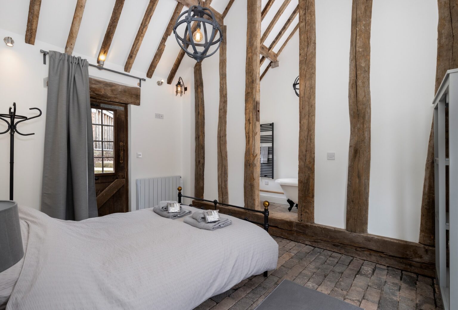 The Well House | converted historic retreat for two | Worcestershire
