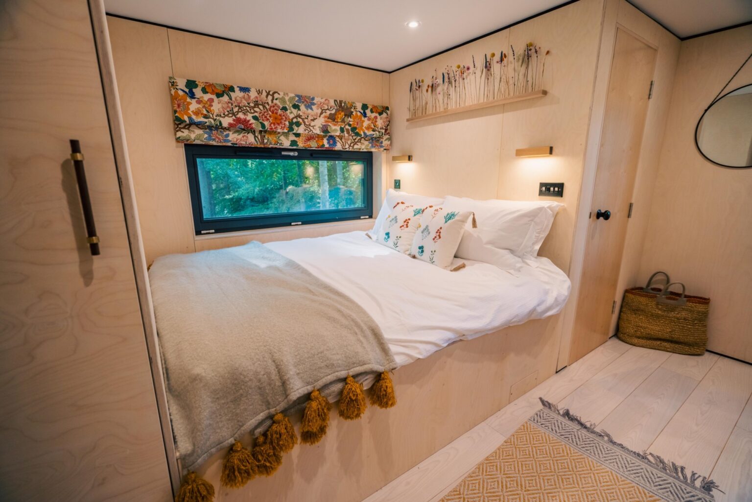 Hesleyside Huts | unique treehouse, cabin and hut retreats in ...