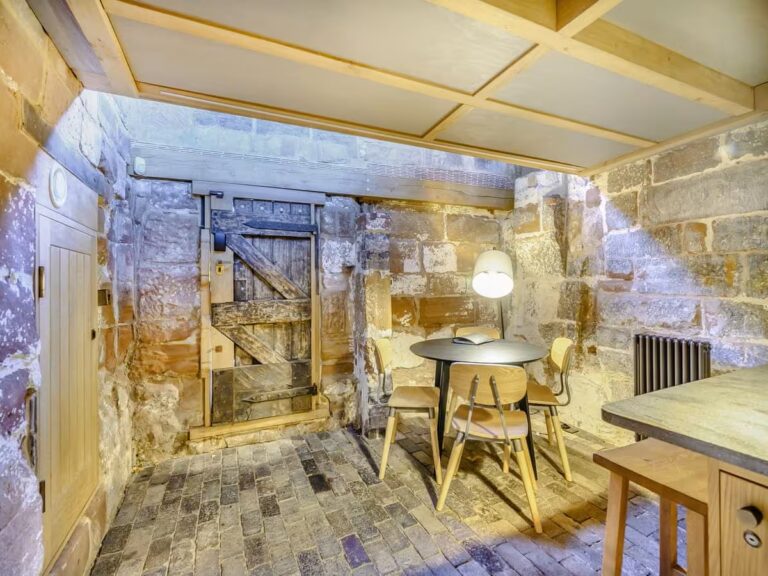 Swanswell Gate | converted medieval gatehouse for two | Coventry