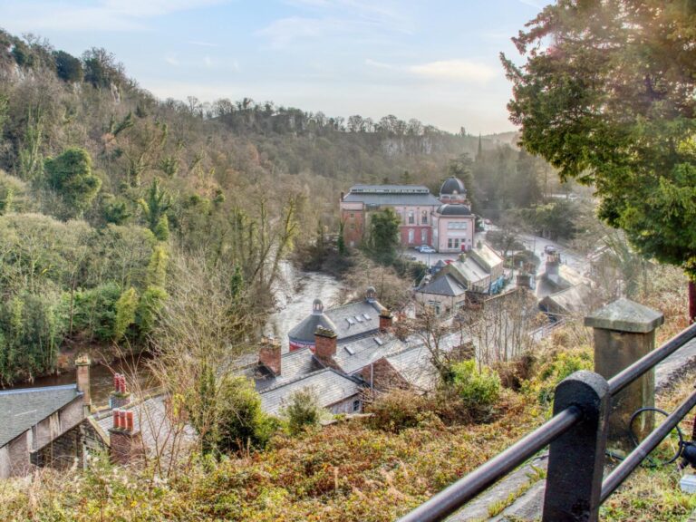 The Old Matlock Hotel and Inn | exclusive hire hotel pub Derbyshire