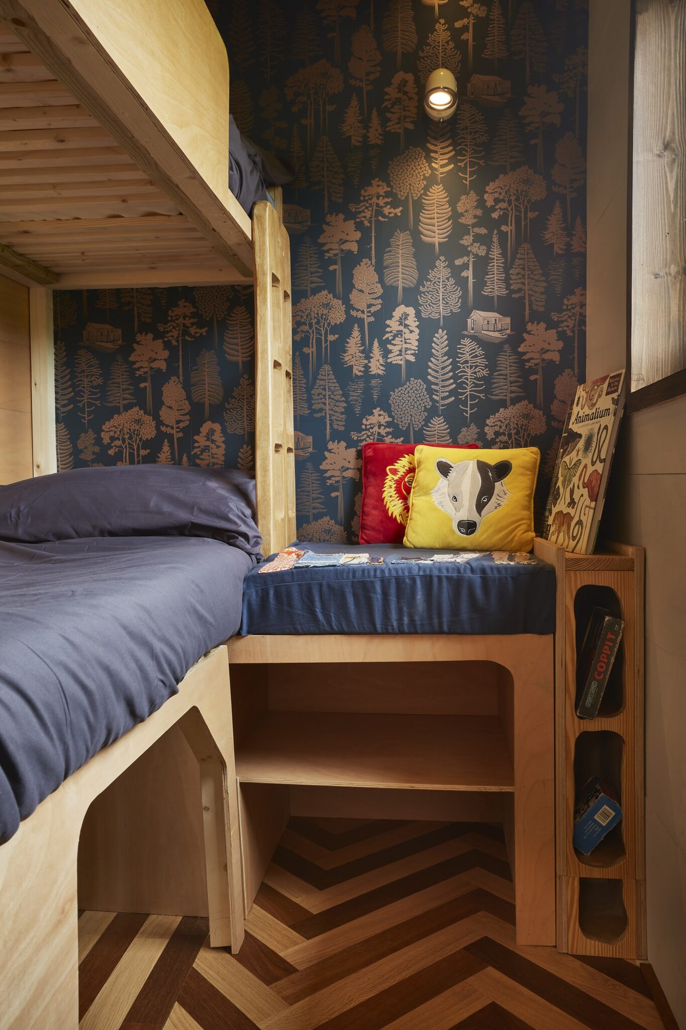 The Vacationist | eco-friendly family cabin in East Sussex meadow
