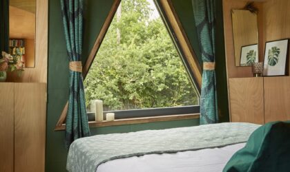 The Vacationist | eco-friendly family cabin in East Sussex meadow