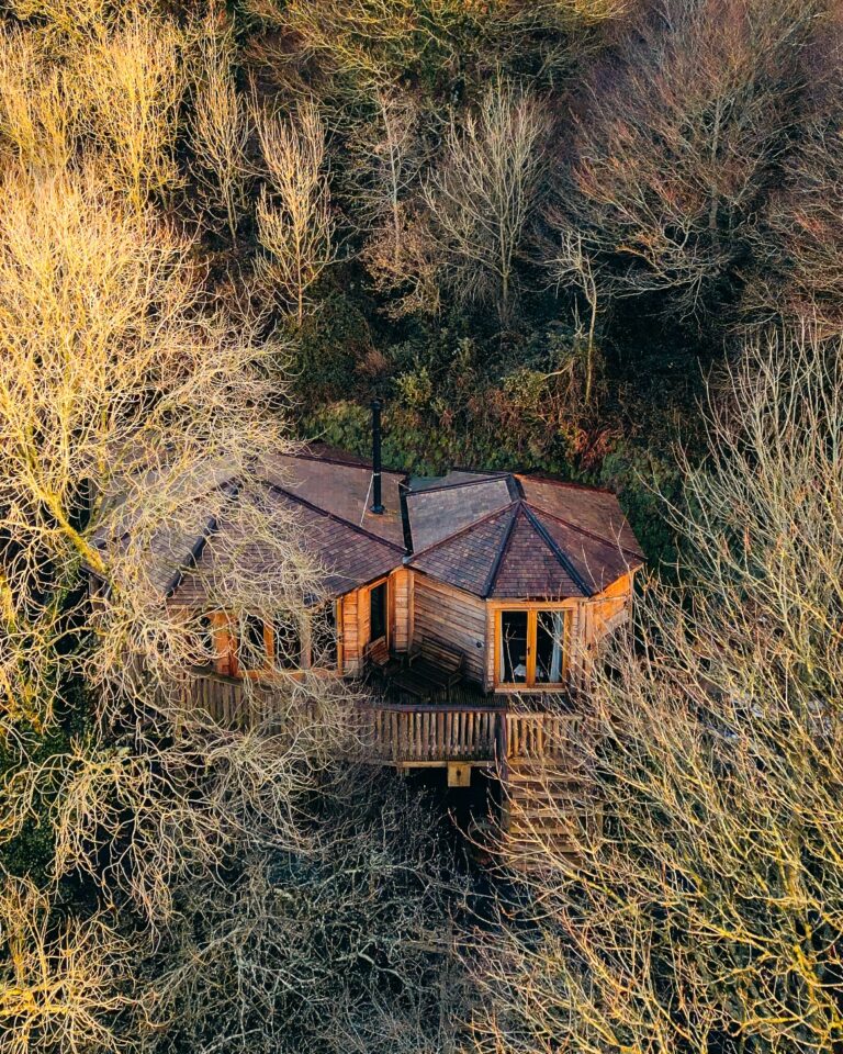 Hideout Treehouse at Sleepy Owl Devon | boutique treetop retreat