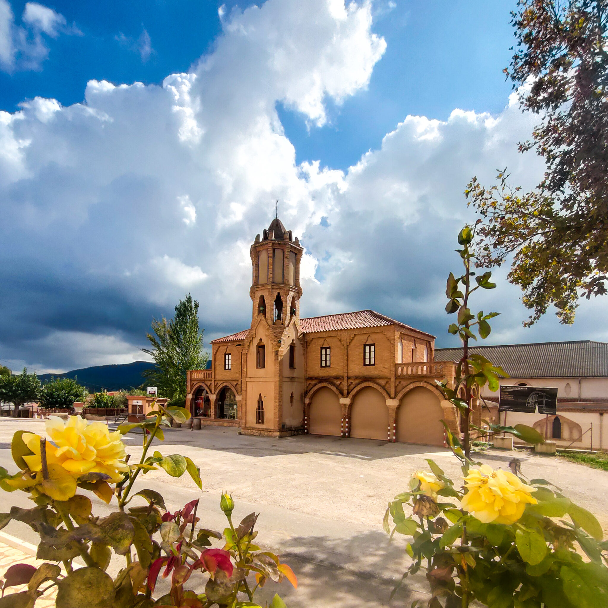 Les Voltes | welcoming eco-retreat in a Catalonian wine village
