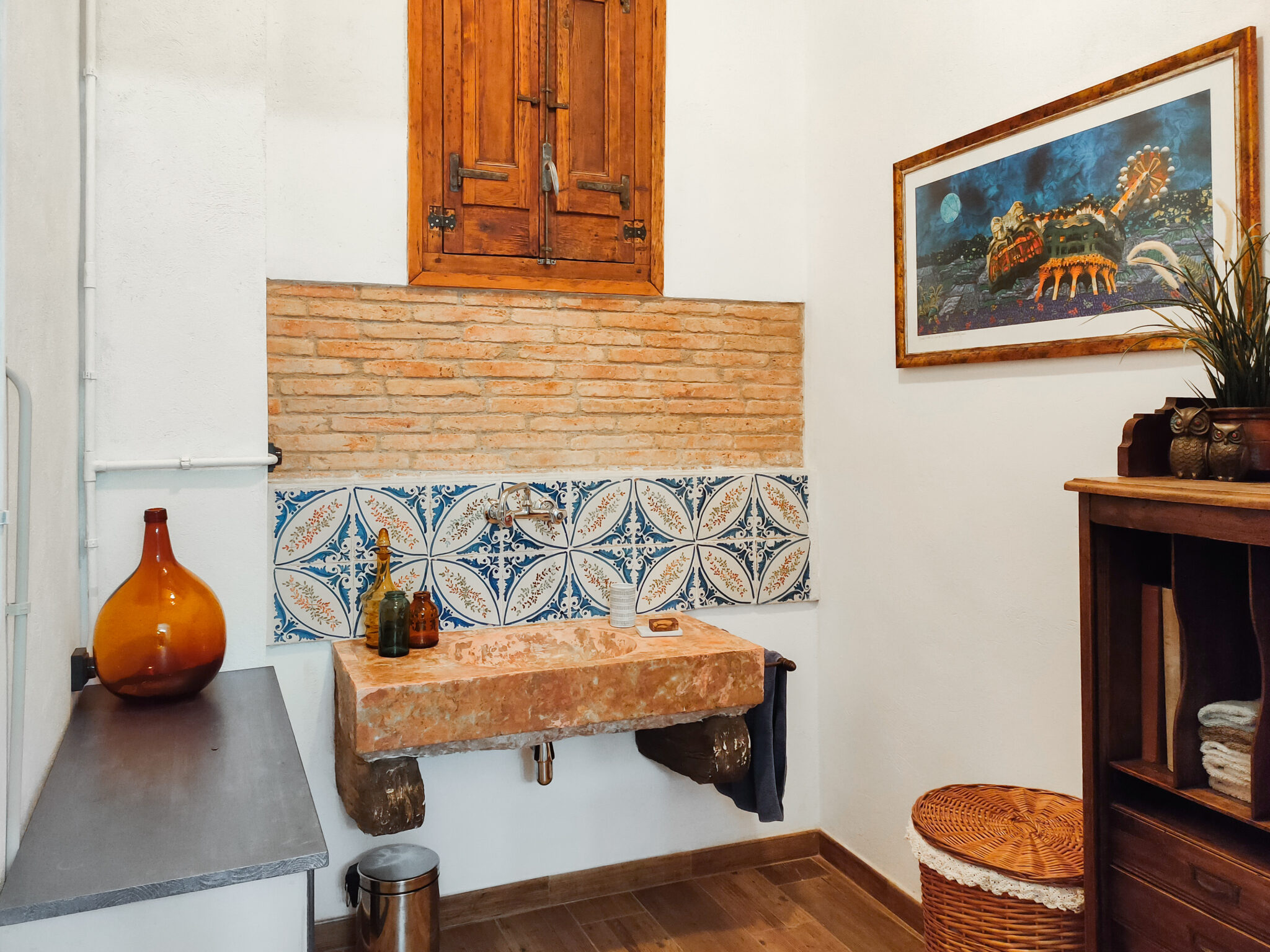 Les Voltes | welcoming eco-retreat in a Catalonian wine village