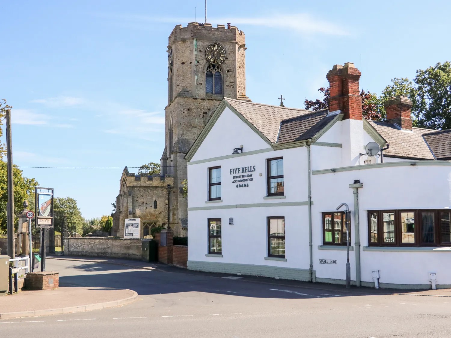 The Five Bells Inn | converted Norfolk pub for large group stays