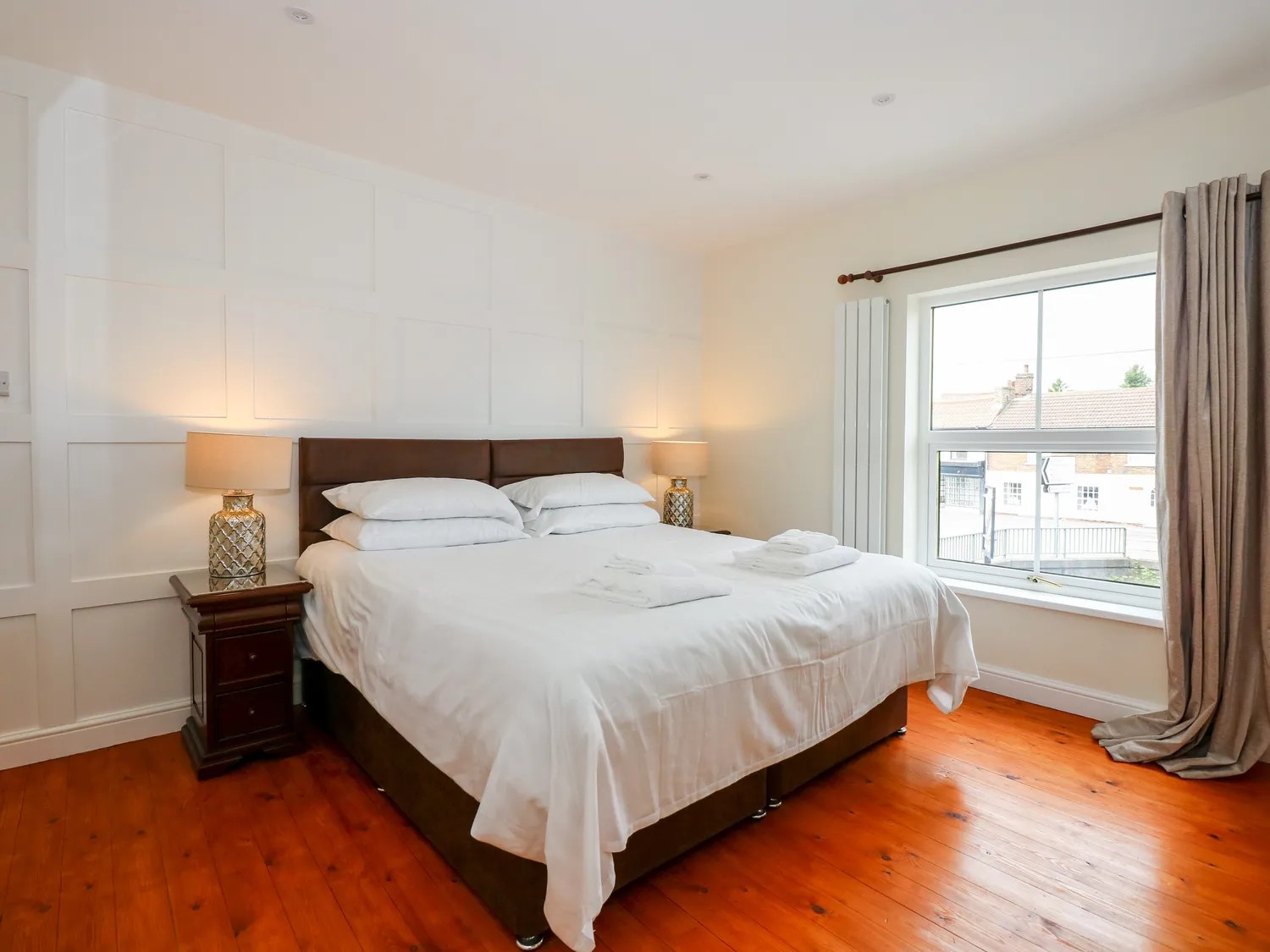 The Five Bells Inn | converted Norfolk pub for large group stays