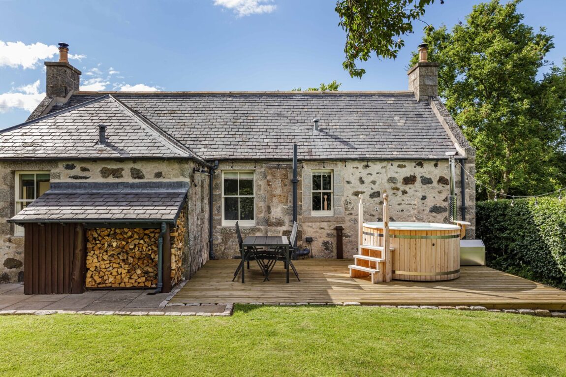 Mayen Estate | hot-tub retreats in Moray, Scotland