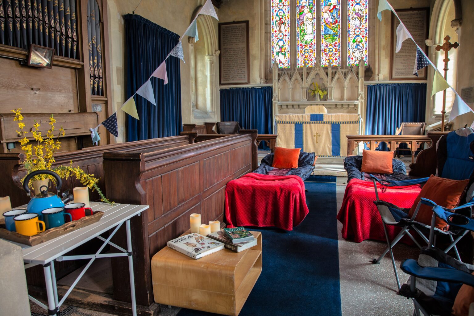 Champing Limpenhoe | glamping St. Botolph’s Church Norfolk