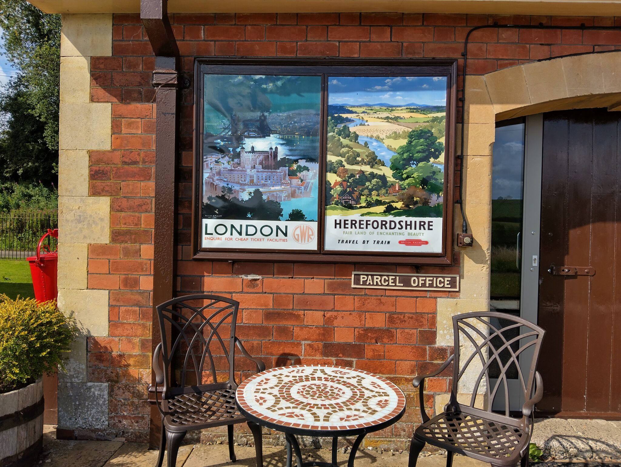 Rowden Mill Station Building & Parcel Office | restored railway stay