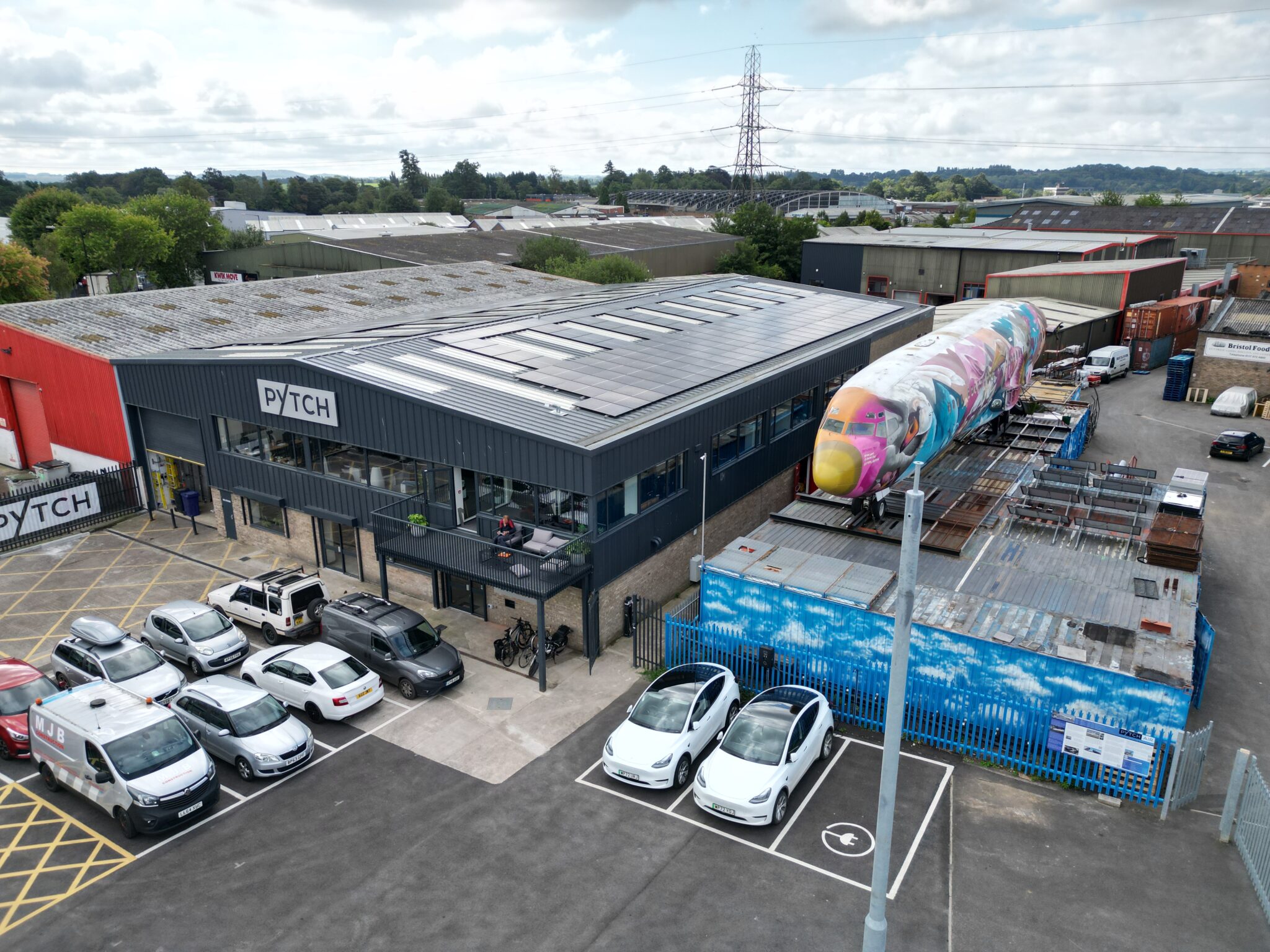 PYTCHAir Private Jet | restored Boeing 727 citybreak in Bristol