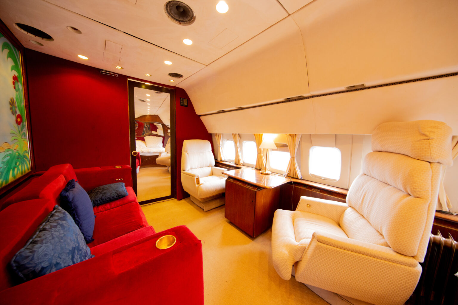 PYTCHAir Private Jet | restored Boeing 727 citybreak in Bristol