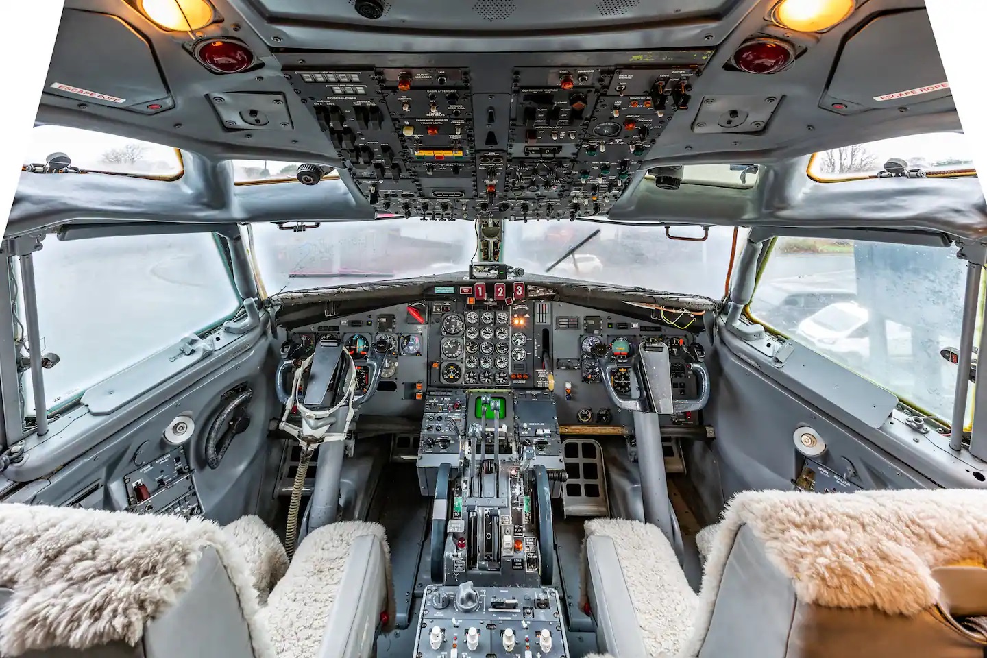 PYTCHAir Private Jet | restored Boeing 727 citybreak in Bristol