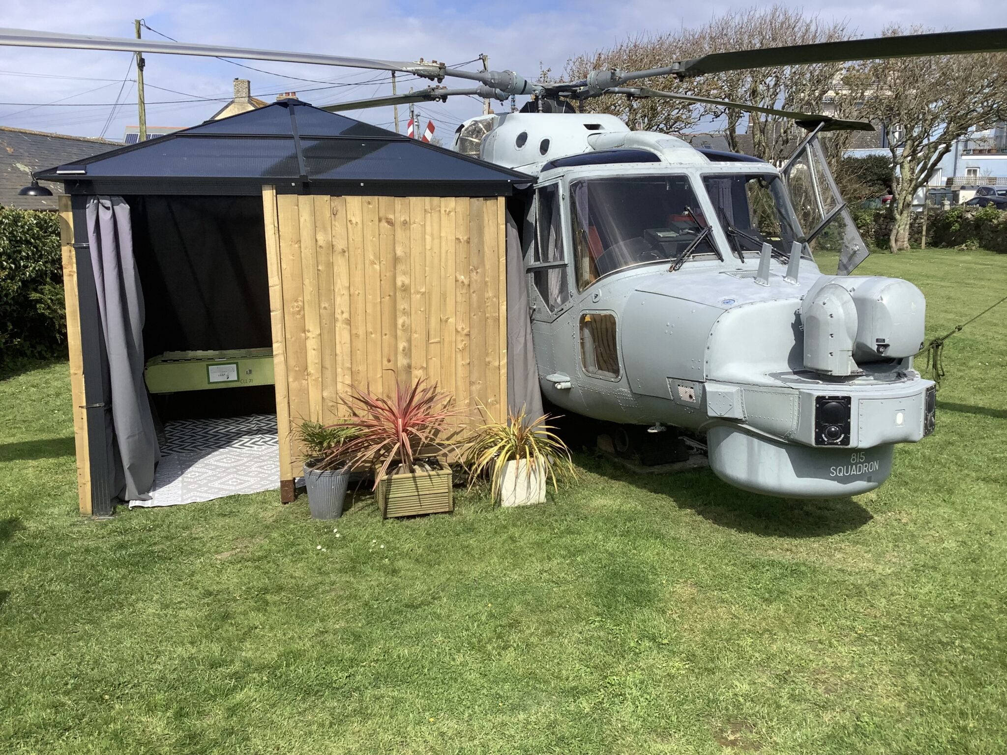 Haelarcher Helicopter Glamping | converted Navy copter | Lizard