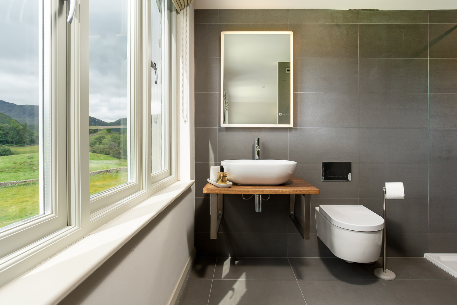 Lowfield House | group stay holidays Little Langdale Lake District