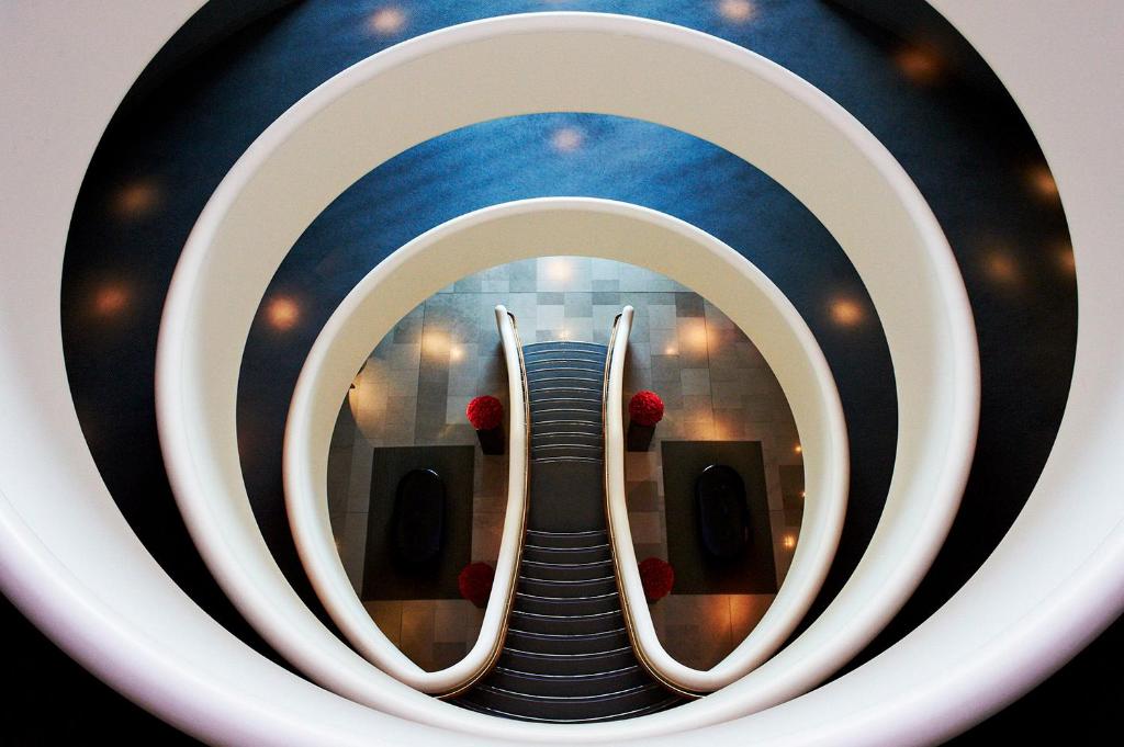 Aviator aviation-themed hotel in Hampshire